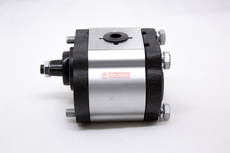 BOMBA DIRECAO MODERNA 75210858 - Ricambi Tratorpeças