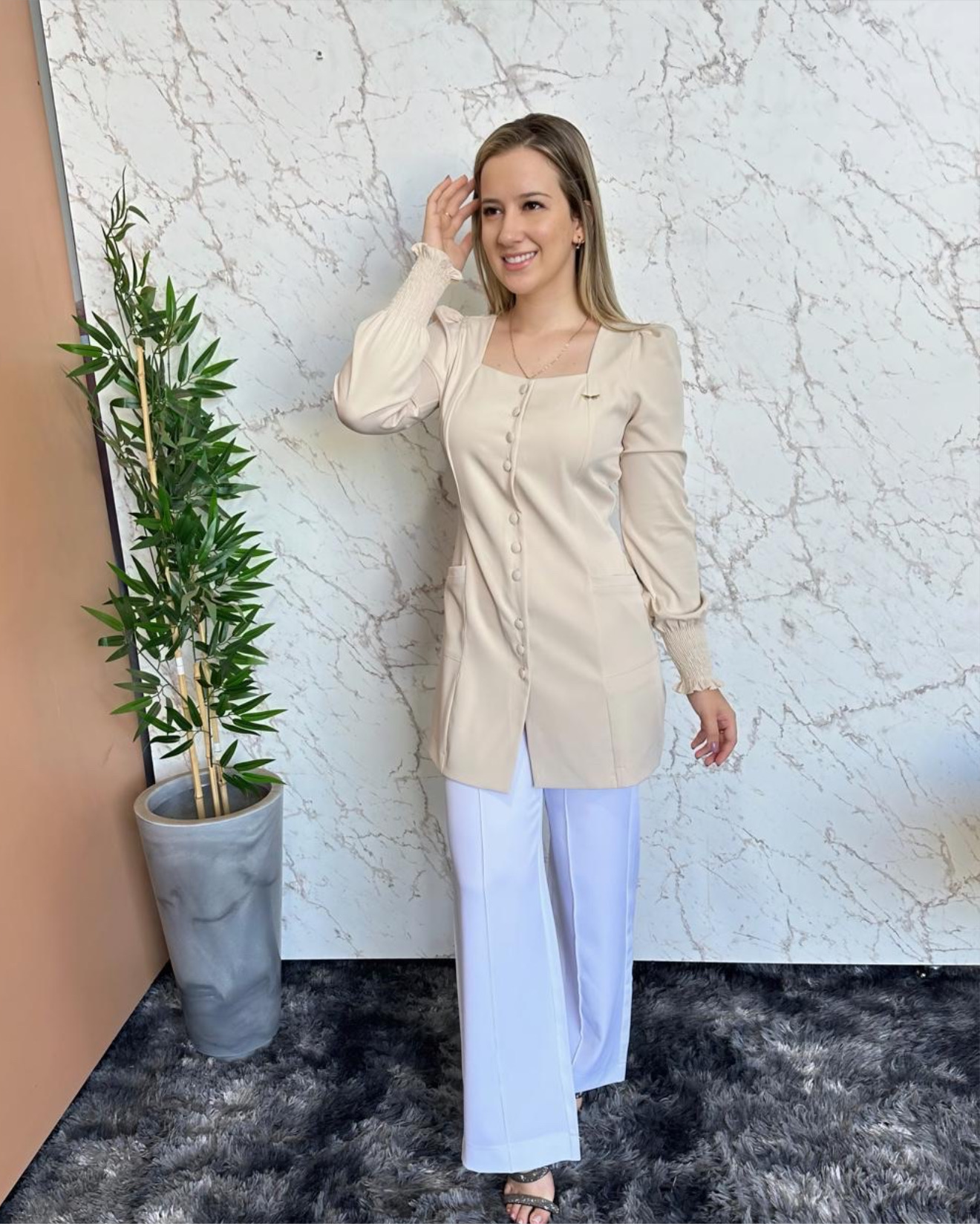 Jaleco Lis - Jalecos | Scrubs | Uniformes Femininos