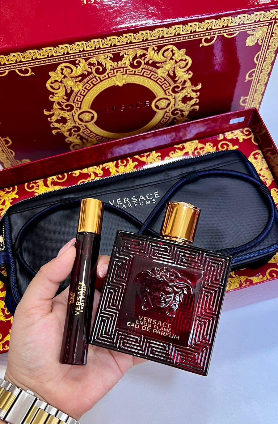 Kit Versace Eros Flame: Eau de Parfum 100ml + Perfume de Bolsa 10ml ...