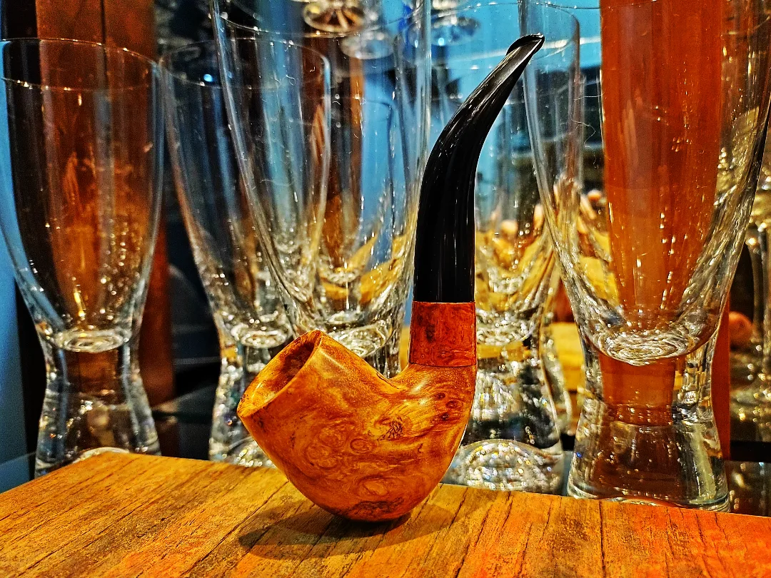 Bent Billiard - Pedraza Pipes