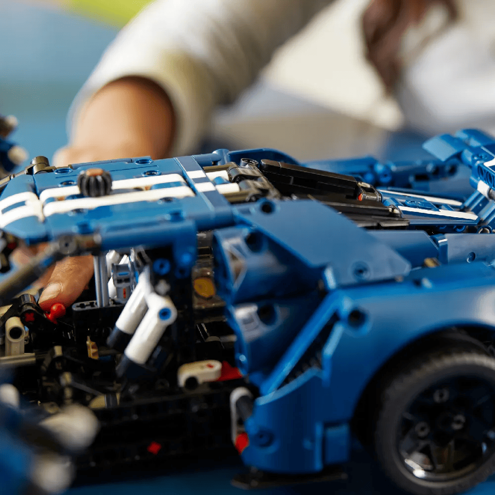 Lego Technic 1466 peças - 2022 Ford GT - 42154 Lego - Real Brinquedos