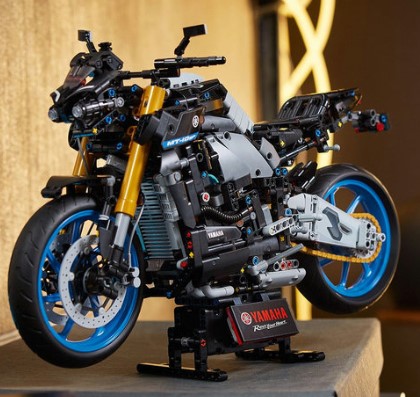 Lego Technic 1478 peças - Yamaha MT-10 SP - 42159 Lego - Real Brinquedos