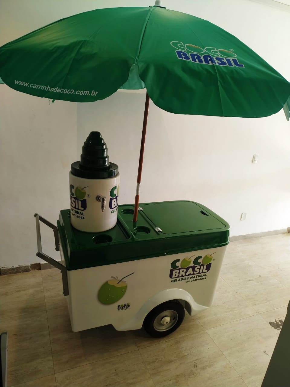 Carrinho térmico de água de coco - Carrinho de Coco