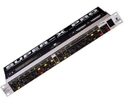 Crossover 24 Db 4 Vias 6 Saídas Super-x Pro Cx3400 Behringer Com 10% O ...