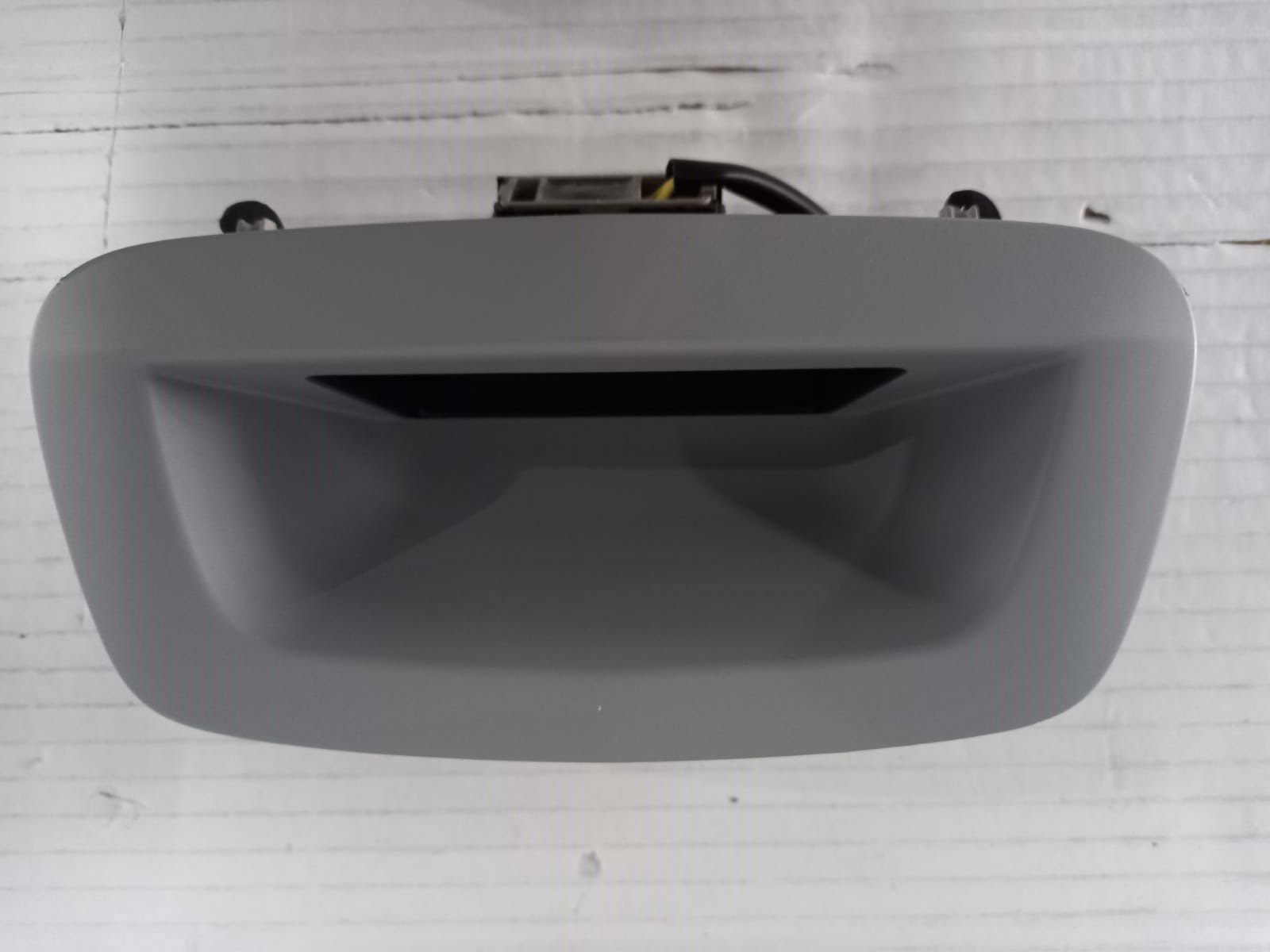 Maçaneta Tampa Porta Malas Tracker Nova Original 2014-2020 42613005 ...