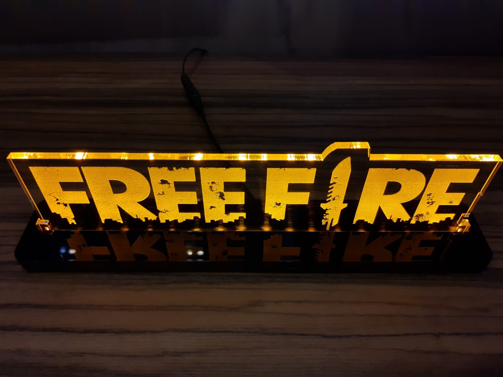 LUMINÁRIA LED FANART - FREE FIRE - DS Games Atibaia