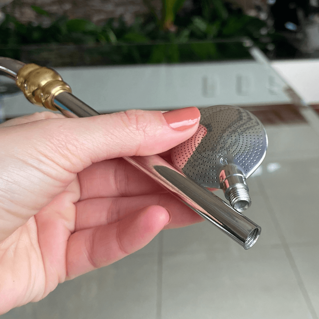 Bomba Mil Furos Banhada - Com Rosca - TCHÁFINO