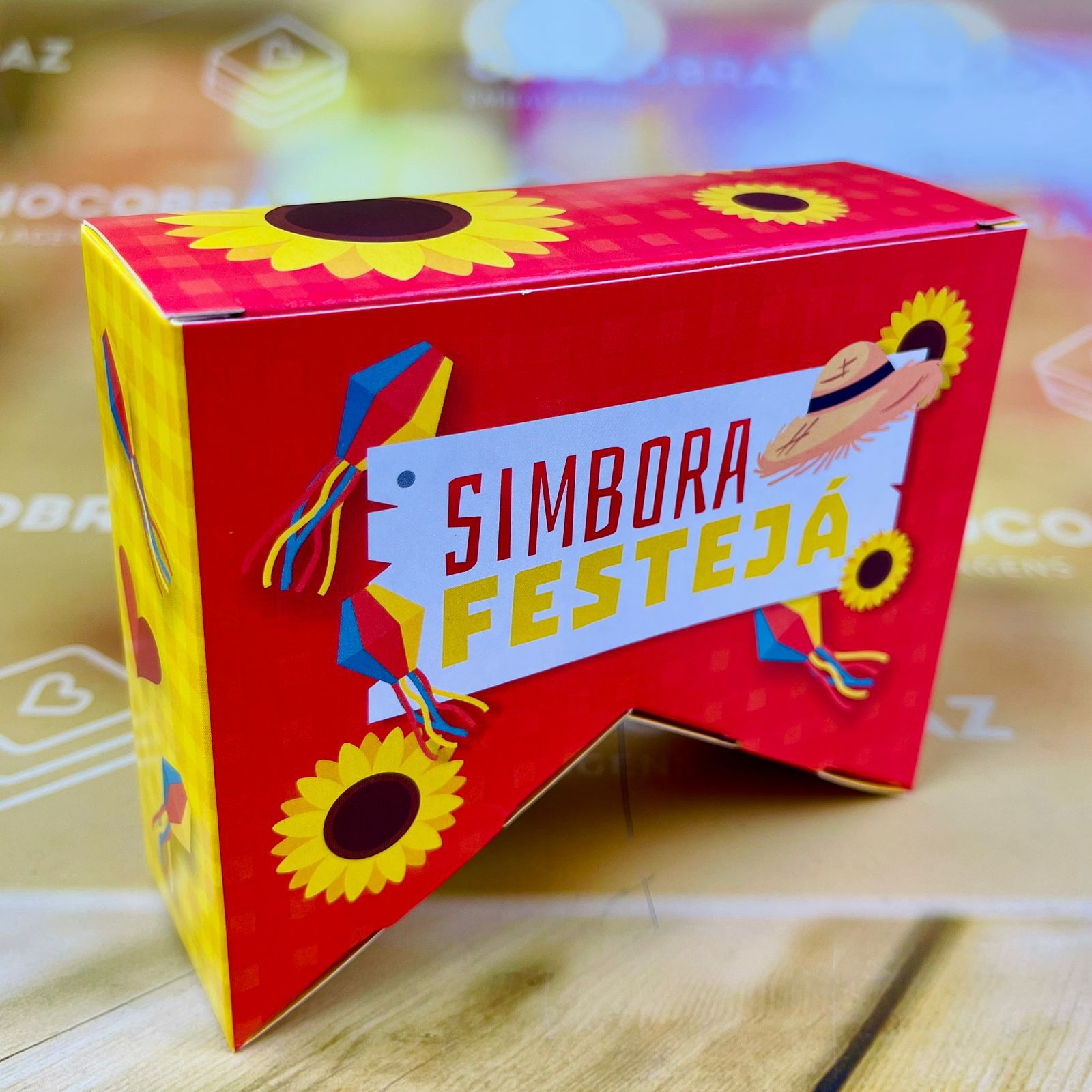 10 CAIXA BANDEIRINHA (06 DOCES) - SIMBORA FESTEJA 4964 FESTA JUNINA 2024 IDEIA - Chocobraz ...