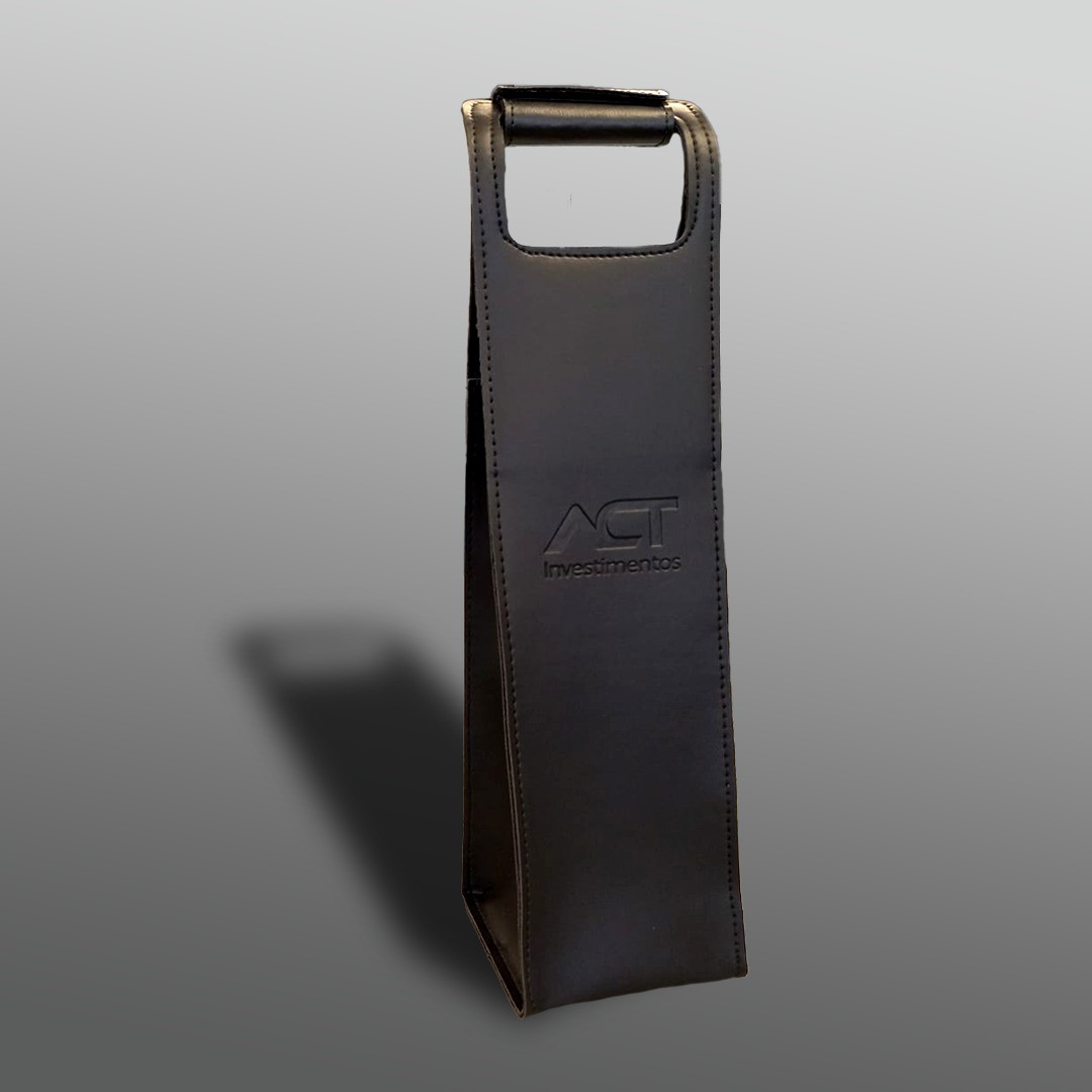 Porta Vinho Personalizado em Couro - ACT Store