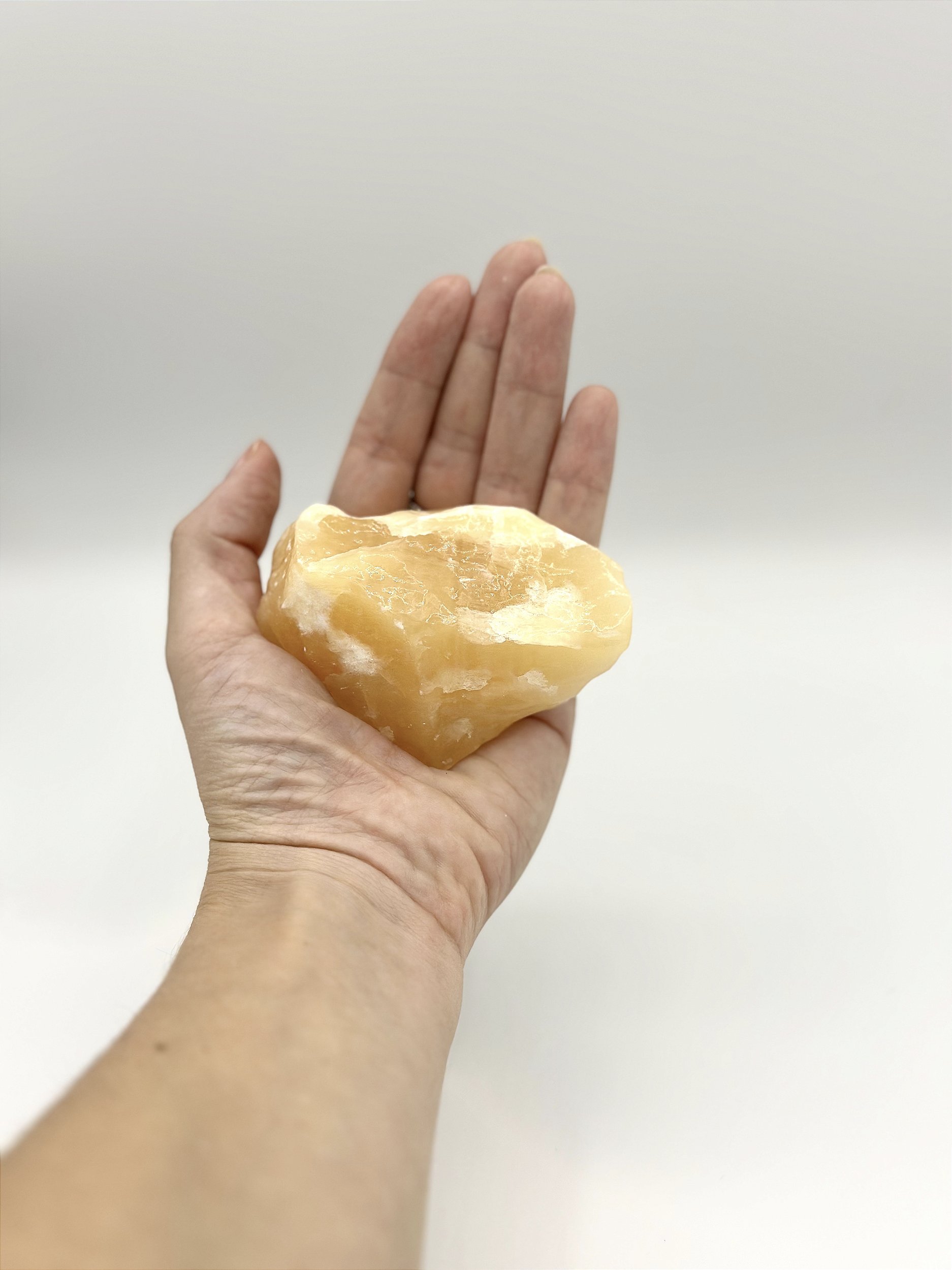 Calcita Amarela - Bruta - Gabi Rubi Store