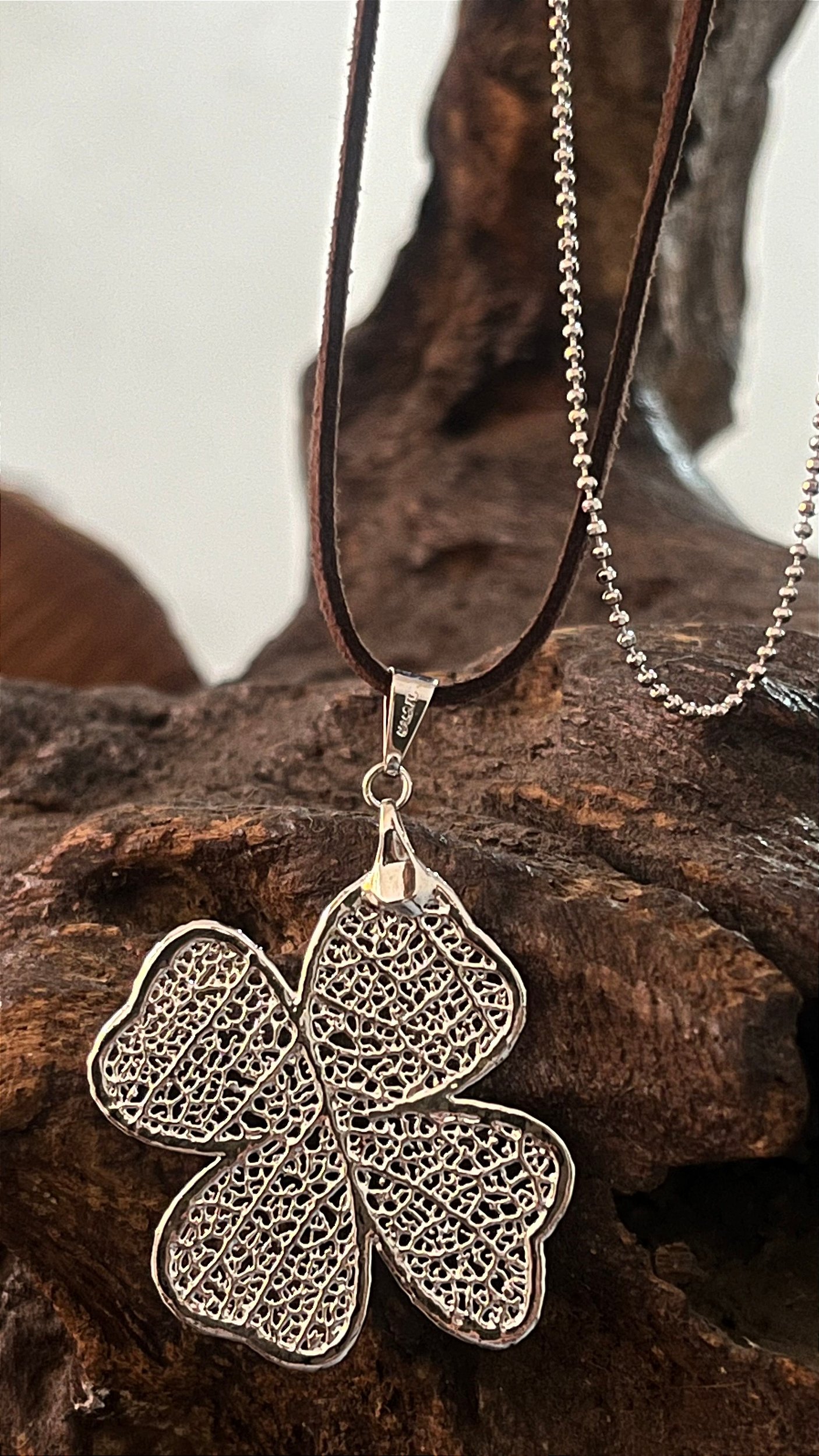 Colar Trevo de Quatro Folhas Banhado A Ouro Sustentável|Amarjon ...