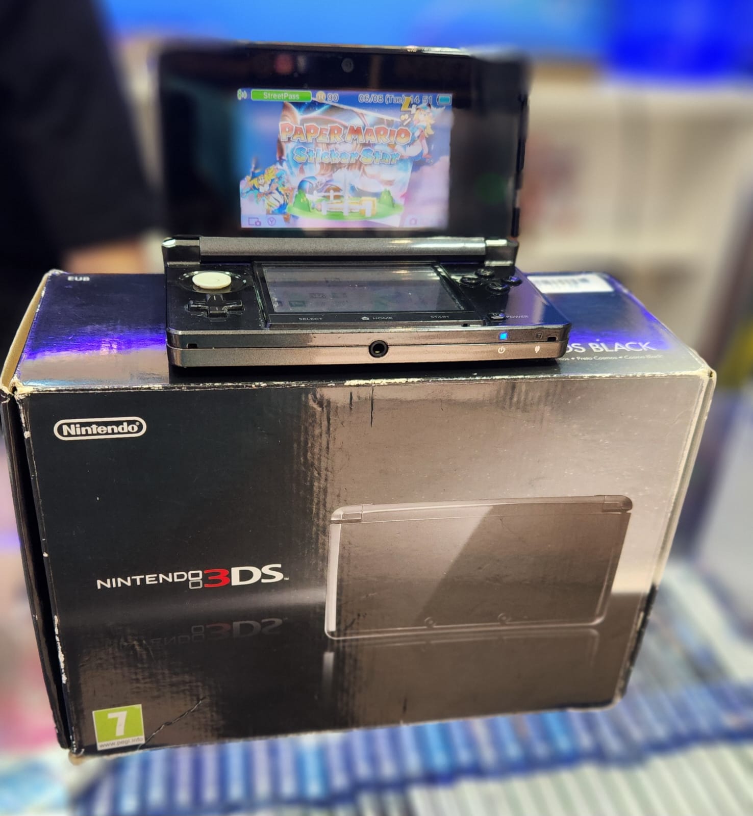 Compre Nintendo 3DS Cosmo Black - Seminovo - Excelente Estado ...