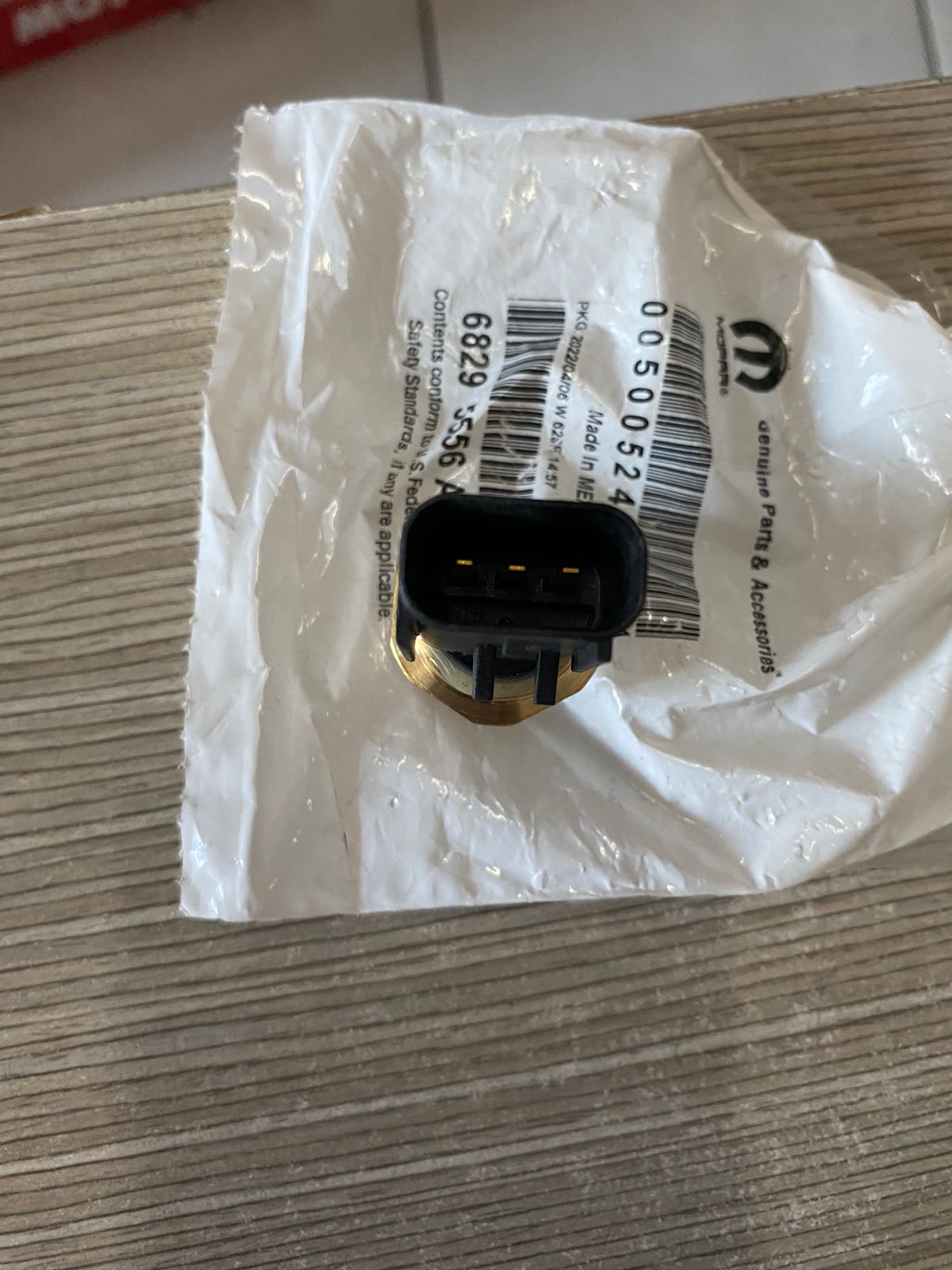 Sensor Pressão Óleo Dodge Jeep Chrysler Ram 68295556AA - Peças ...