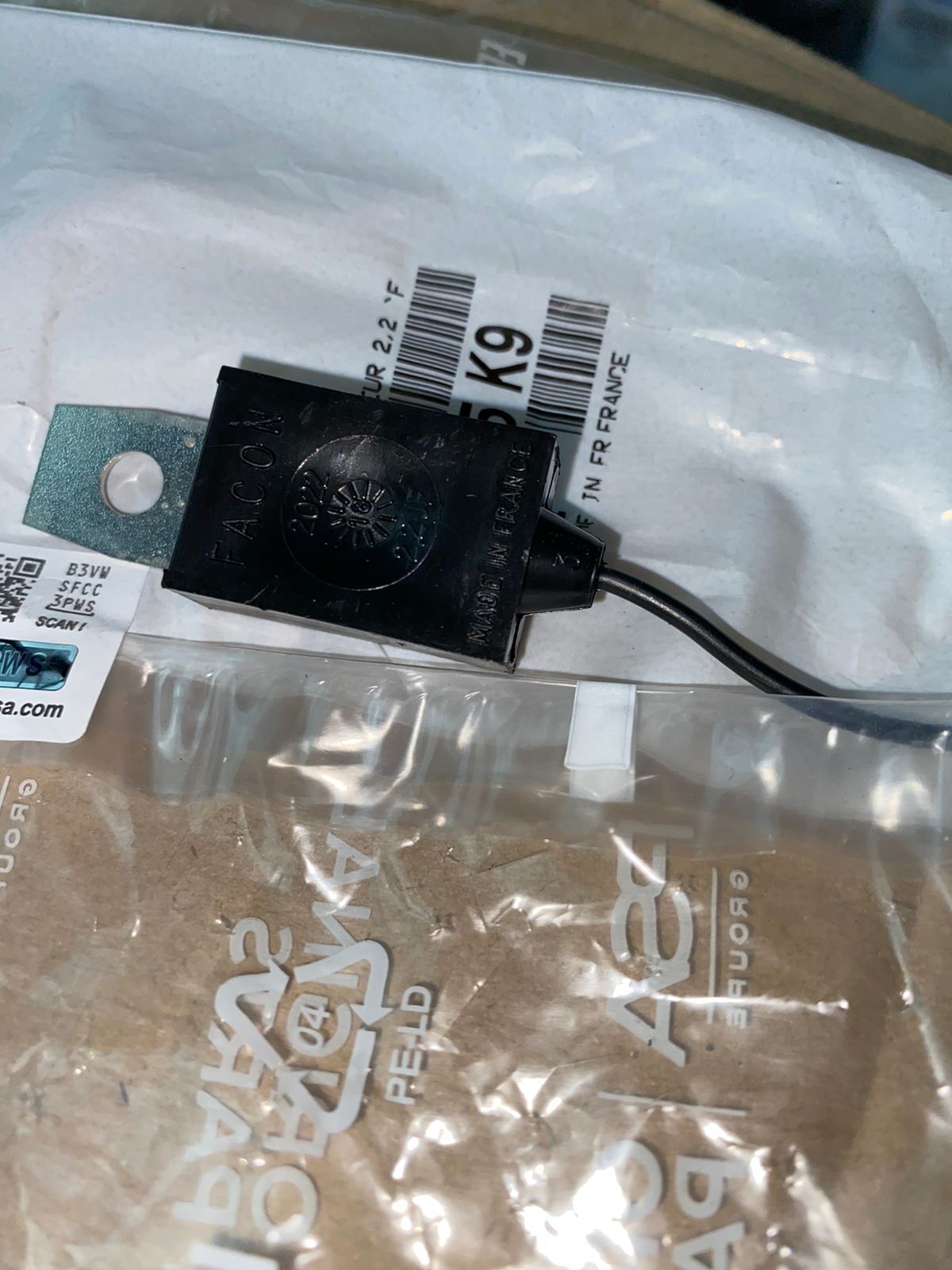 Capacitor anti ruido do Xsara Picasso/Jumper/Picasso/Peugeot 6555k9 ...