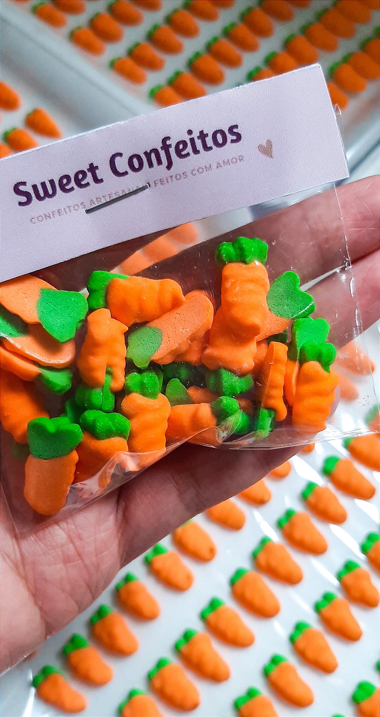 Mix de Confeitos Comestíveis Cenourinhas 2cm 15 unidades - Sweet Confeitos