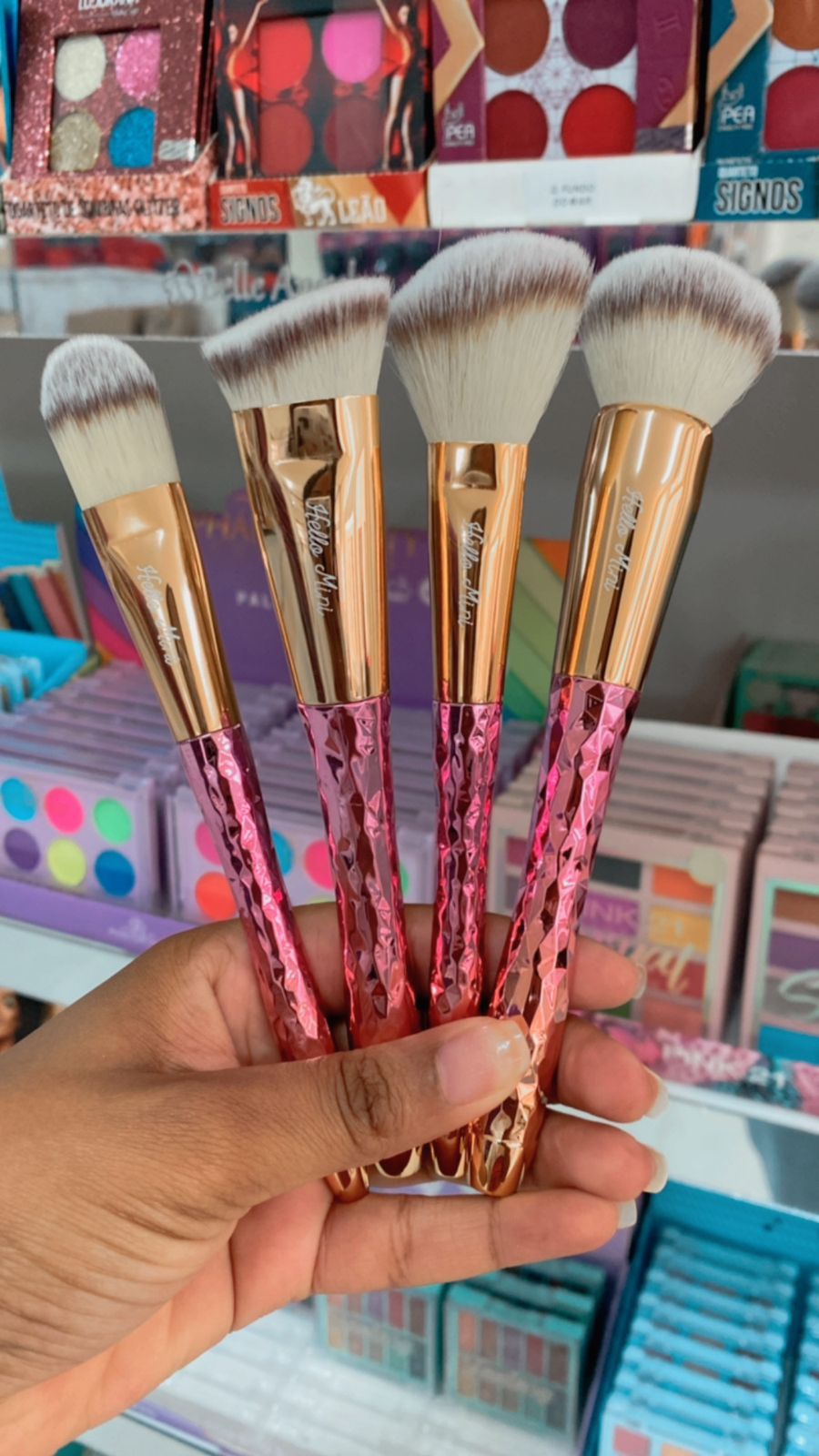Pincel língua de gato Hello Mini - TM Makeup