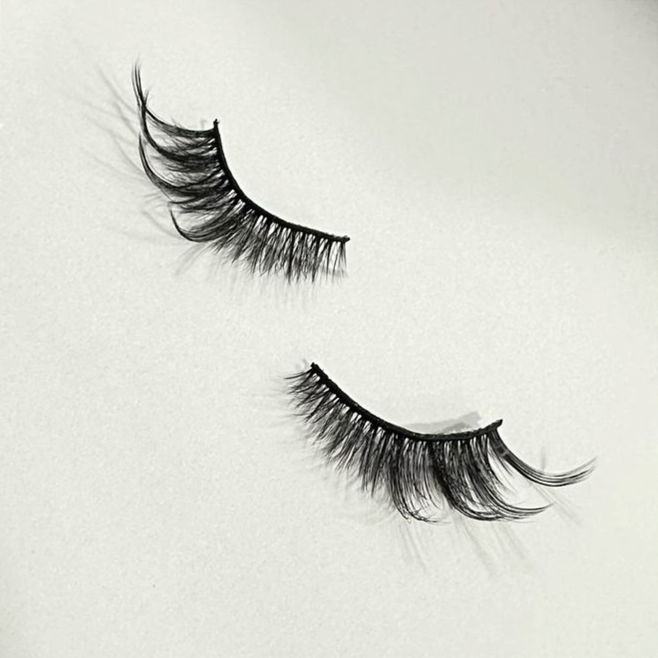 Cílios postiços efeito foxy eyes linha tweety Miss frandy - TM Makeup
