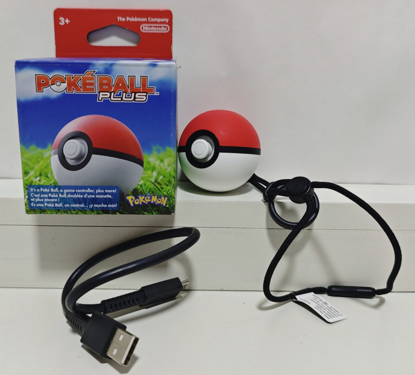 Pokémon Let's Go Eevee + Pokeball Plus - Nintendo Switch - Semi-Novo ...