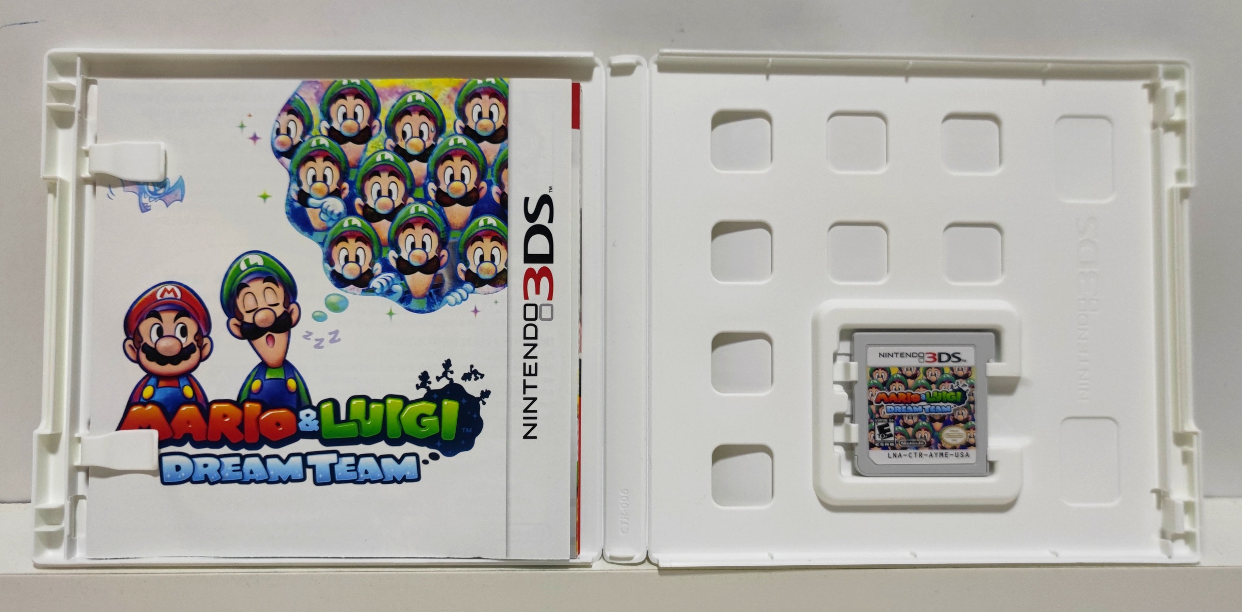 Mario & Luigi Dream Team - Nintendo 3DS - Semi-Novo - Carvalho Games