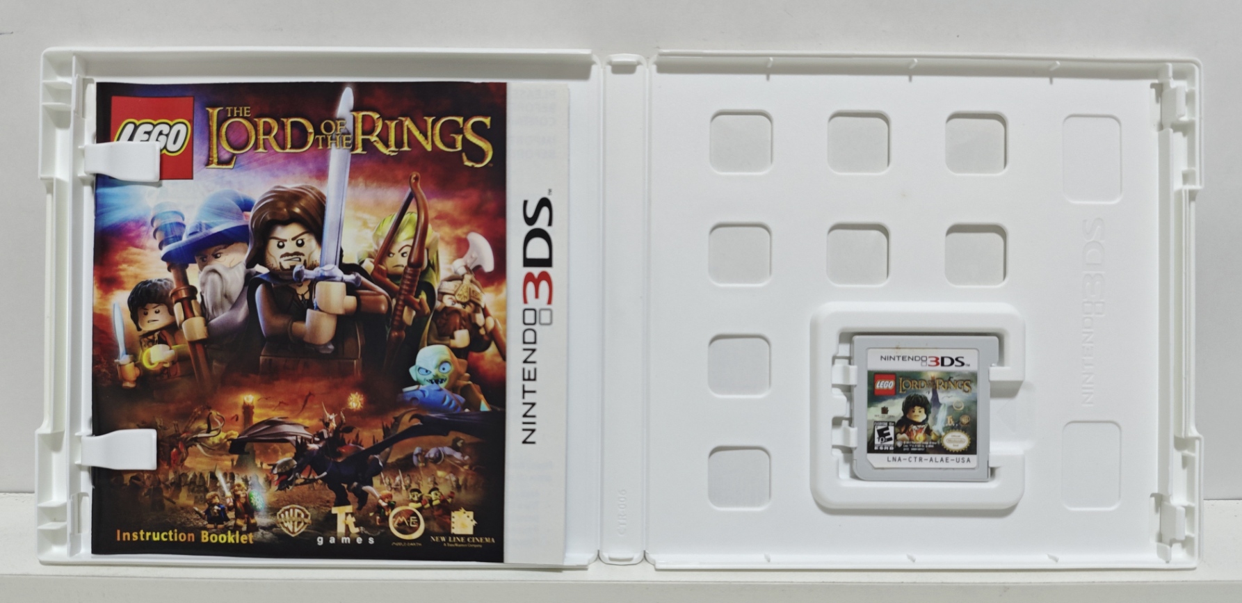 Lego The Lord Of The Rings - Nintendo 3DS - Semi-Novo - Carvalho Games