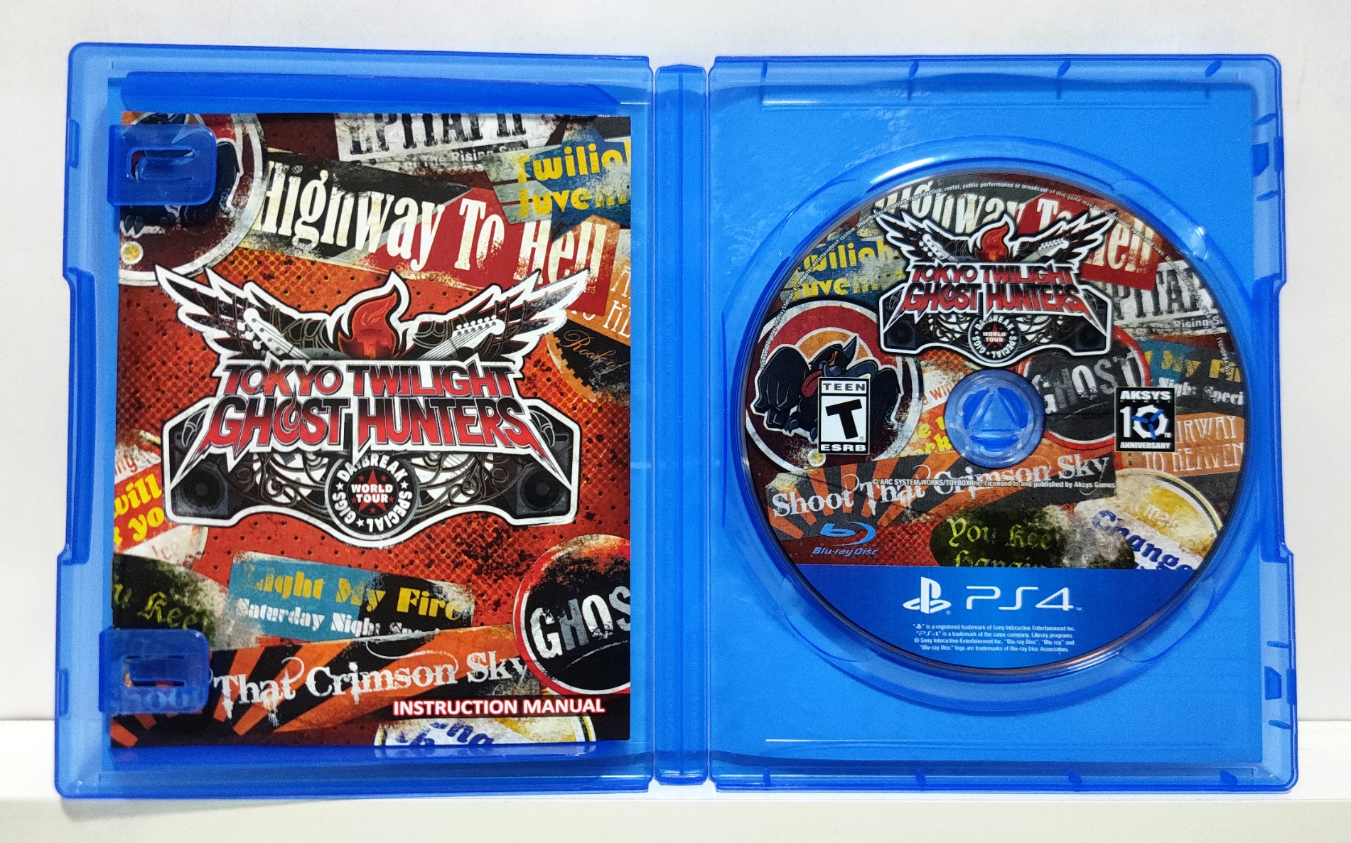 Tokyo Twilight Ghost Hunters Daybreak Special Gigs - PS4 - Semi-Novo ...
