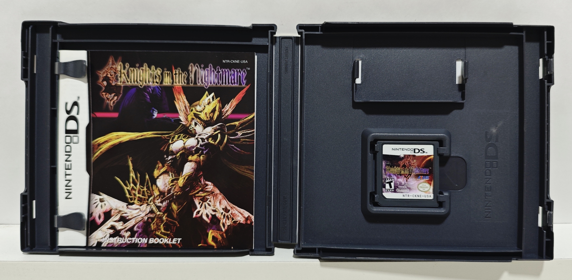 Knights In The Nightmare - Nintendo DS - Semi-Novo - Carvalho Games
