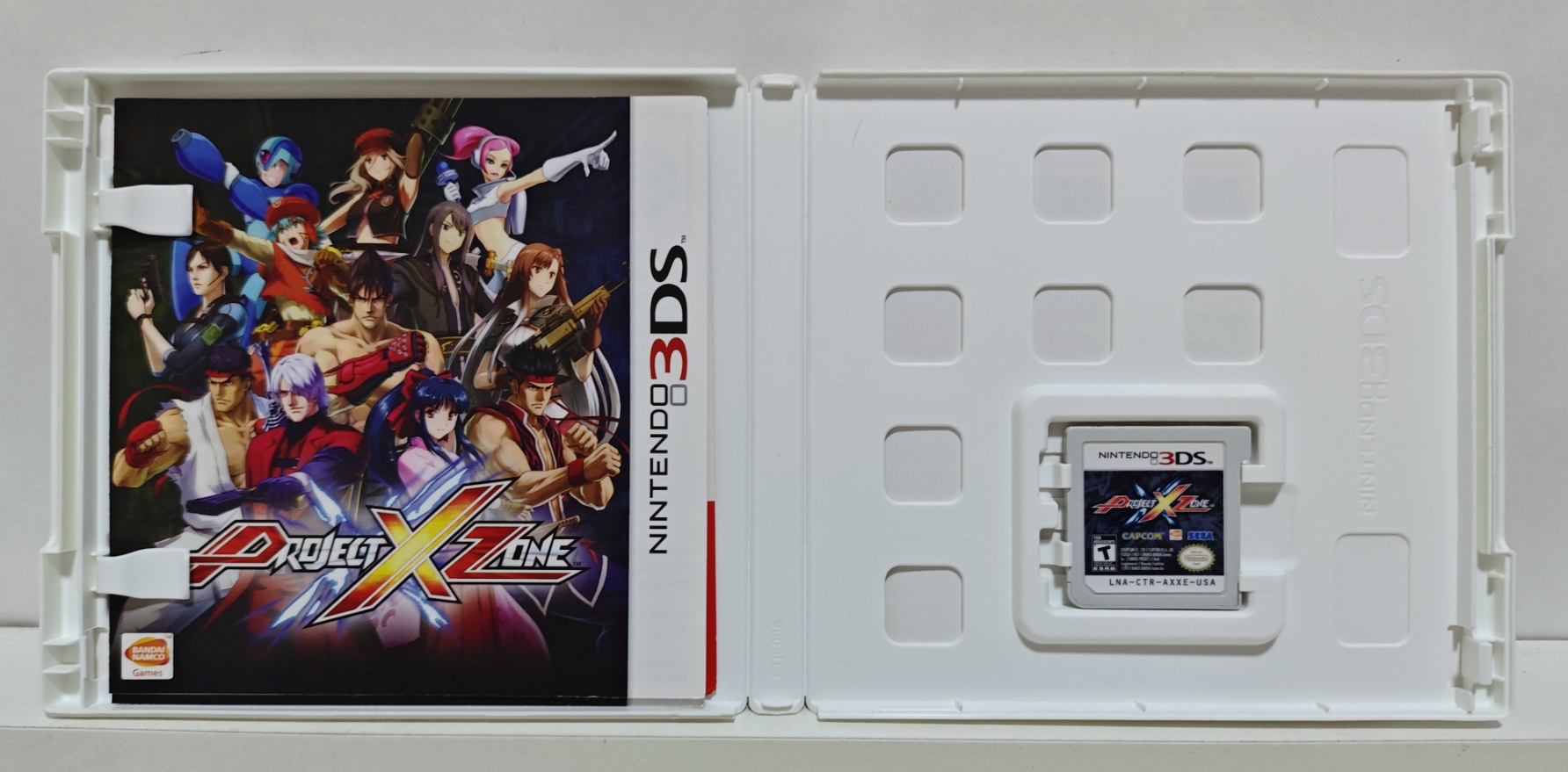 Project X Zone Limited Edition - Nintendo 3DS - Semi-Novo - Carvalho Games