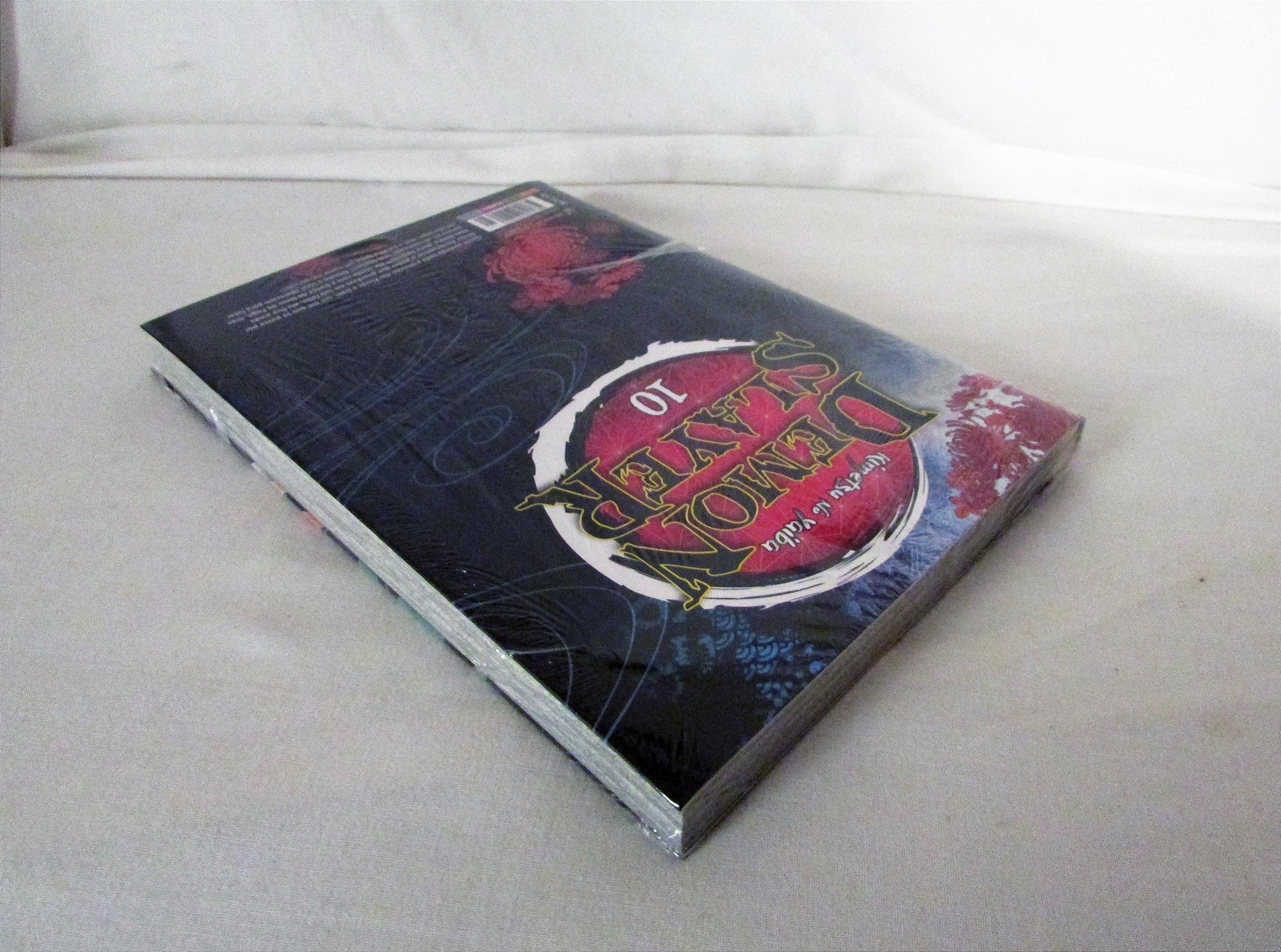 Mangá Demon Slayer: Kimetsu No Yaiba Vol. 10 (Em Português) + 1 Brinde ...