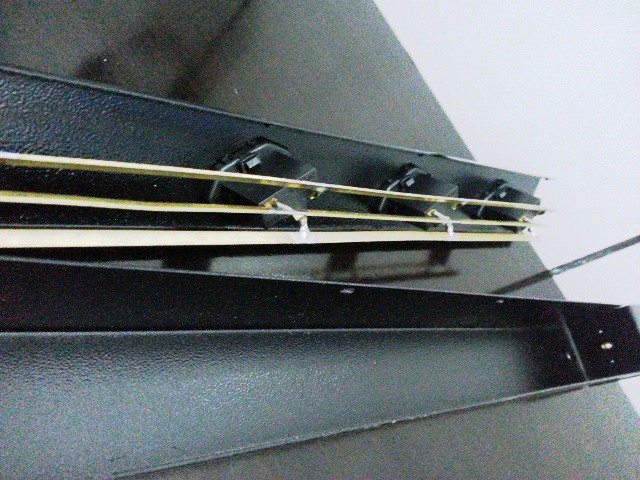 Régua Calha PDU Padrão 19 Polegadas com 08 Tomadas 20A Padrão NBR 1413 ...