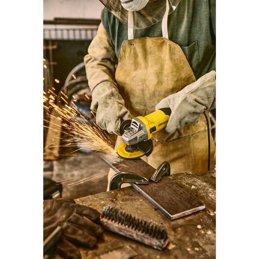 Esmerilhadeira Angular 115mm 900W - Modelo STGS9115-BR - STANLEY ...