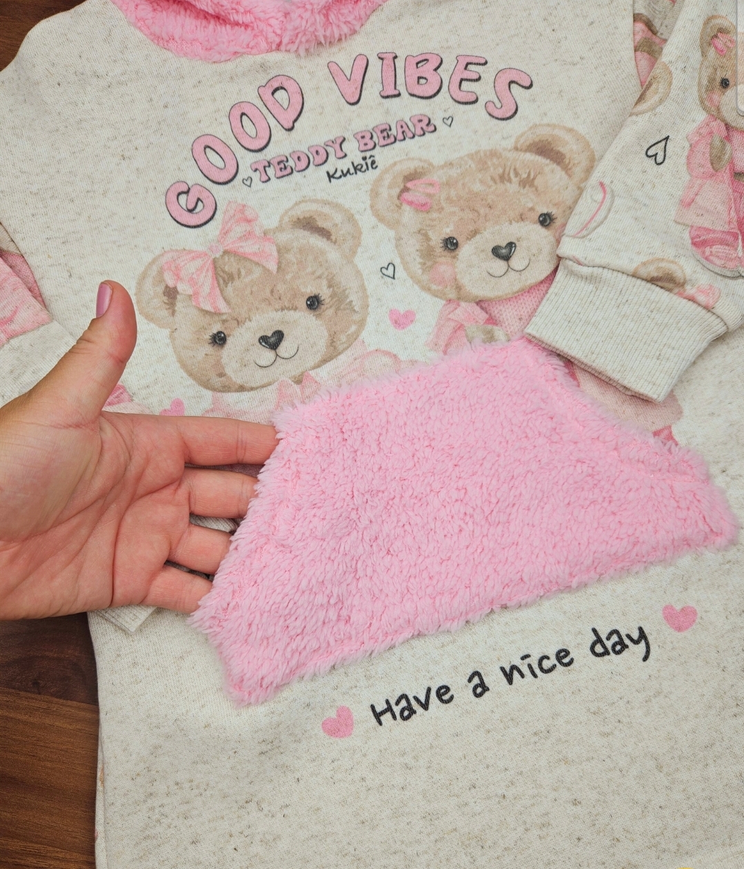 Vestido em Moletom Linho 3 Cabos e Pelo Carneirinho Kukiê - Ju Baby Store