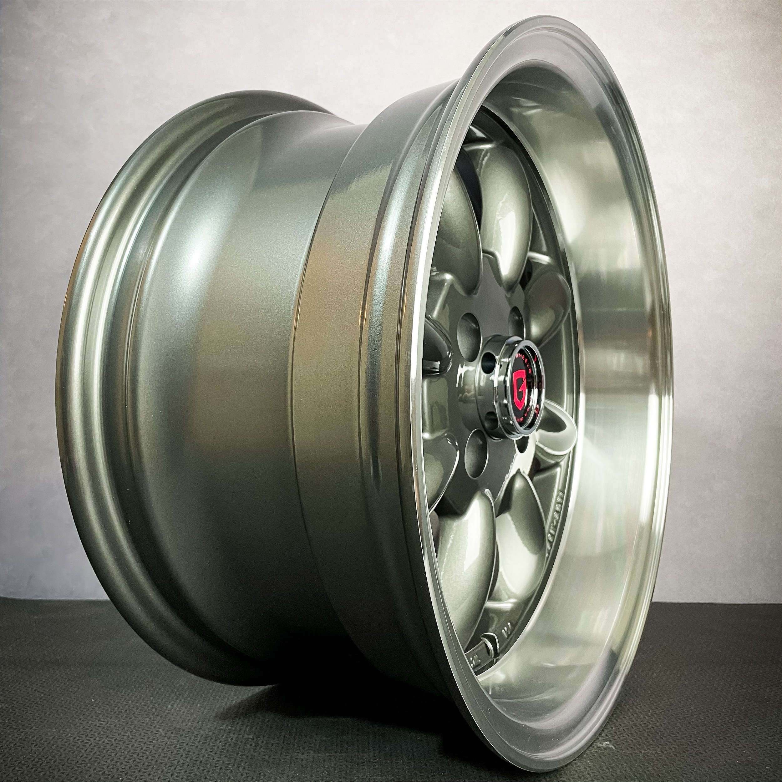 Jogo de rodas Gisa Watanabe - 15x7,5" - 4x100 - VPR Brasil