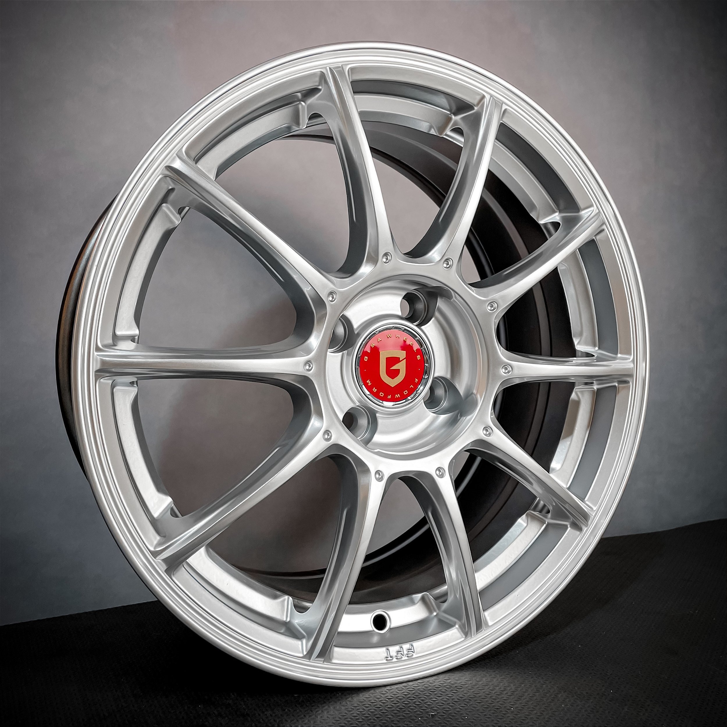 Jogo de rodas Gisa Drag10 - 16x7" - 4x100 - VPR Brasil