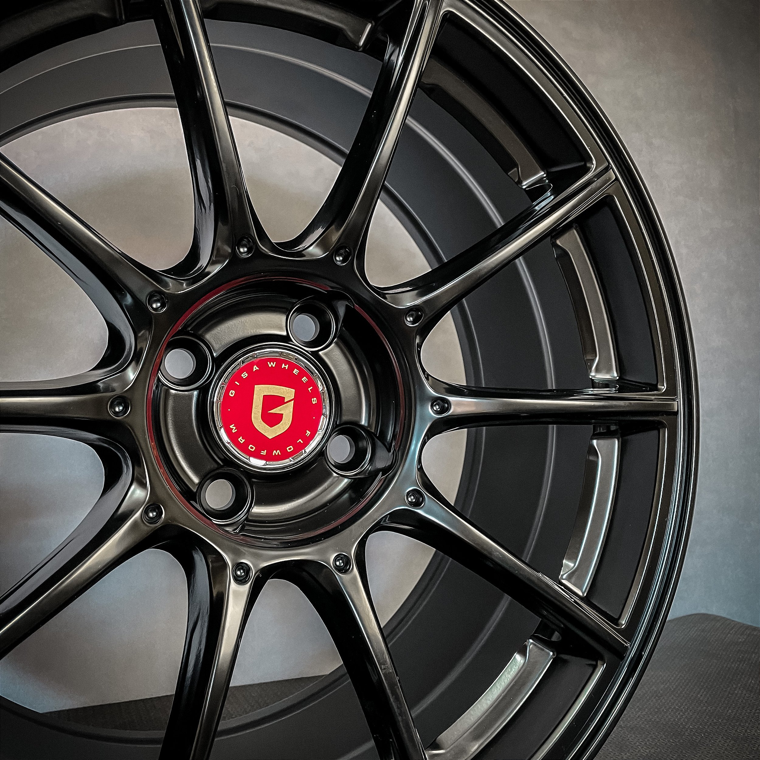 Jogo de rodas Gisa Drag10 - 17x8" - 4x100 - VPR Brasil