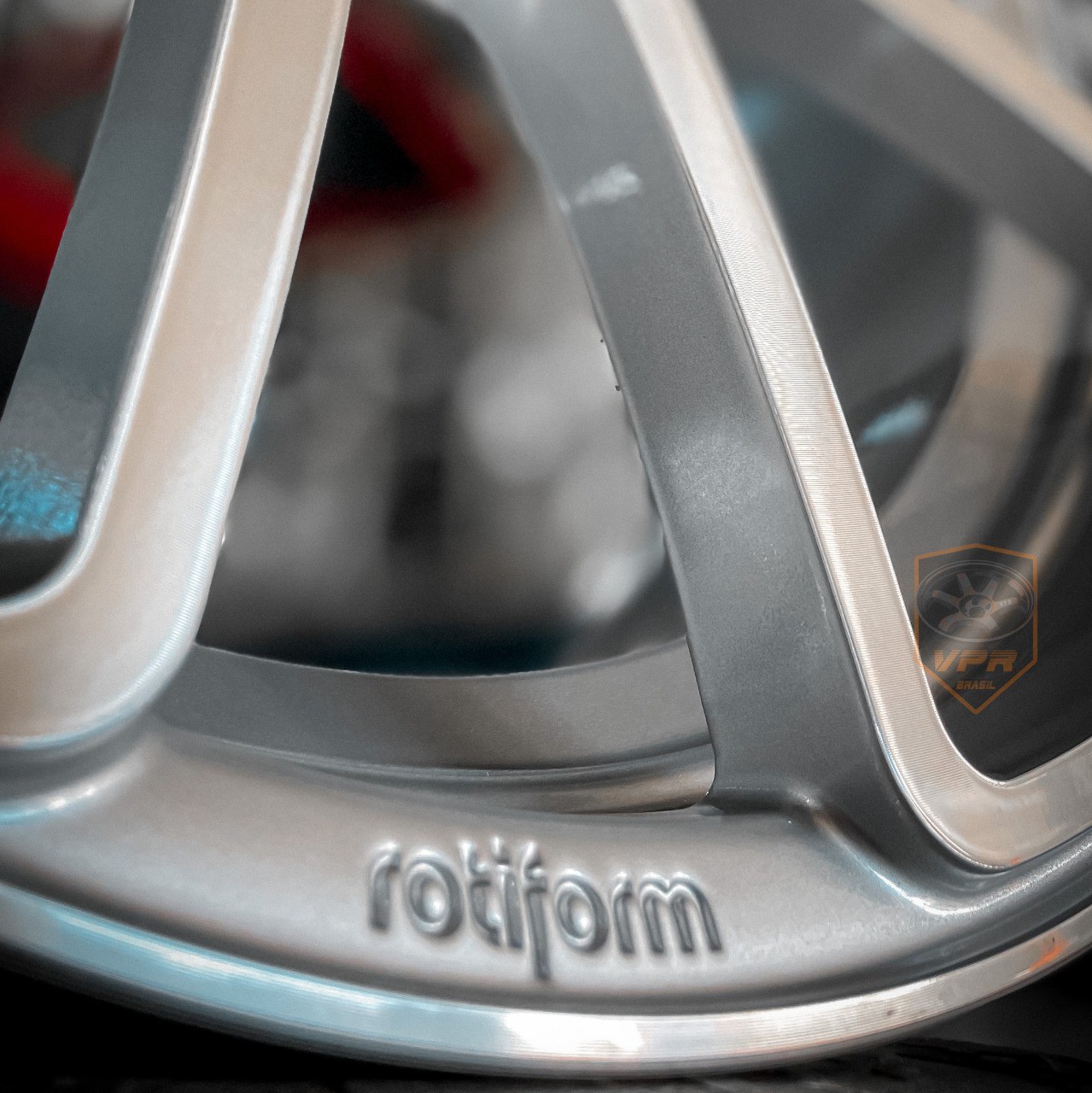 Jogo de rodas Rotiform SPF - 19x8,5" - 5x112 - VPR Brasil