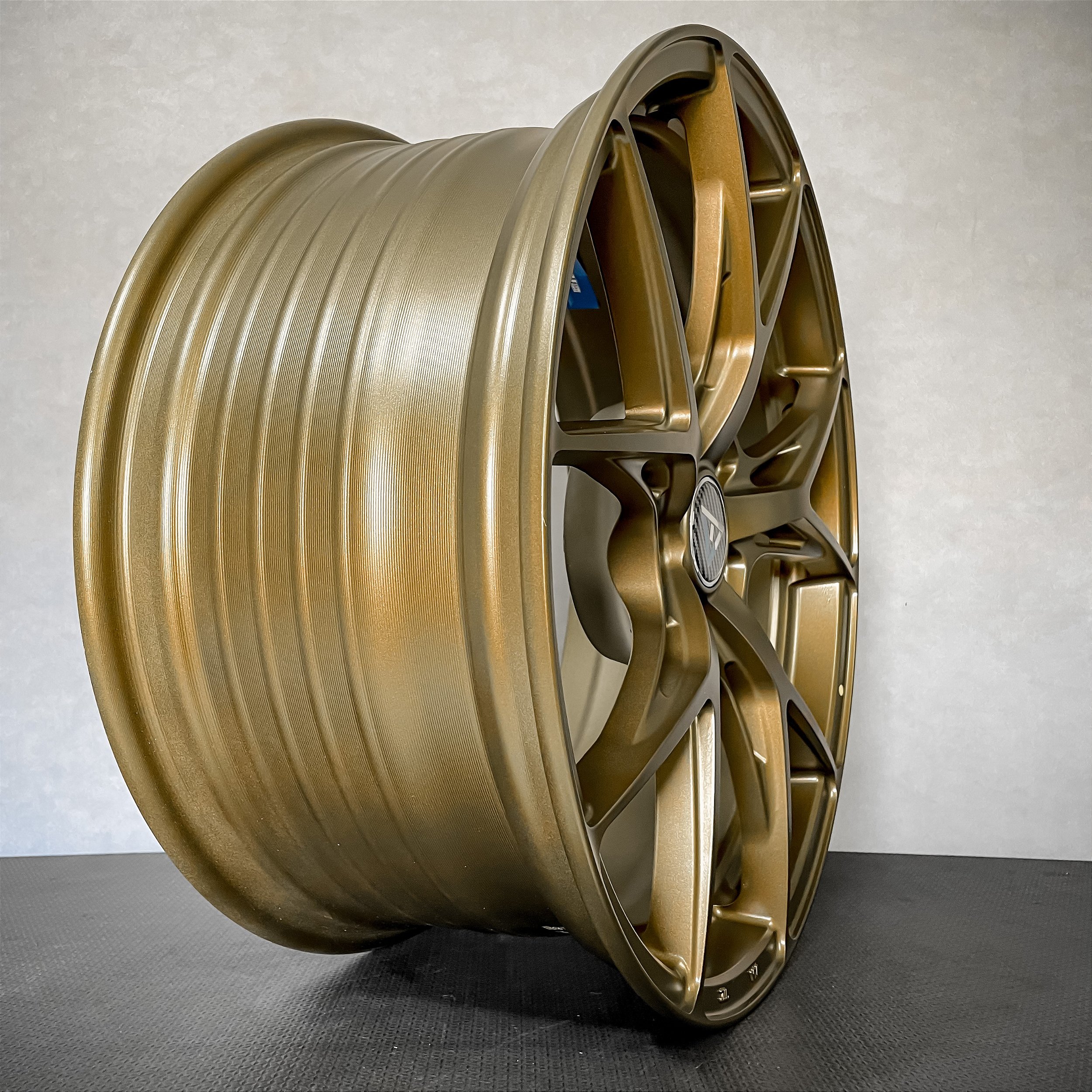 Jogo de rodas VLF 28 19"x8,5 - 5x114 - VPR Brasil