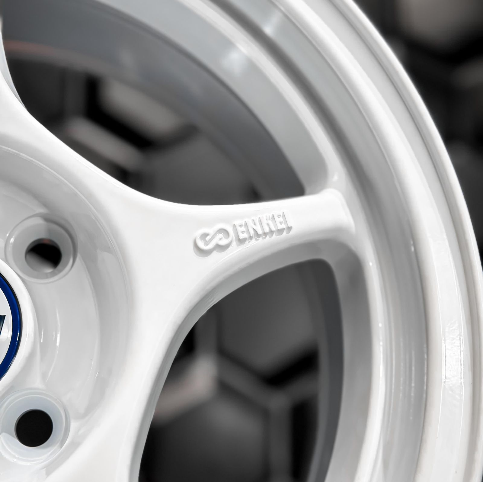 Jogo de rodas Enkei RP01 - 15x7" - 4x100 - VPR Brasil