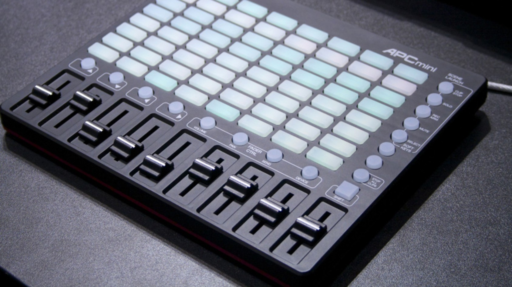 Controlador AKAI APC MINI com Ableton Live - Equipamentos para DJs é Aqui