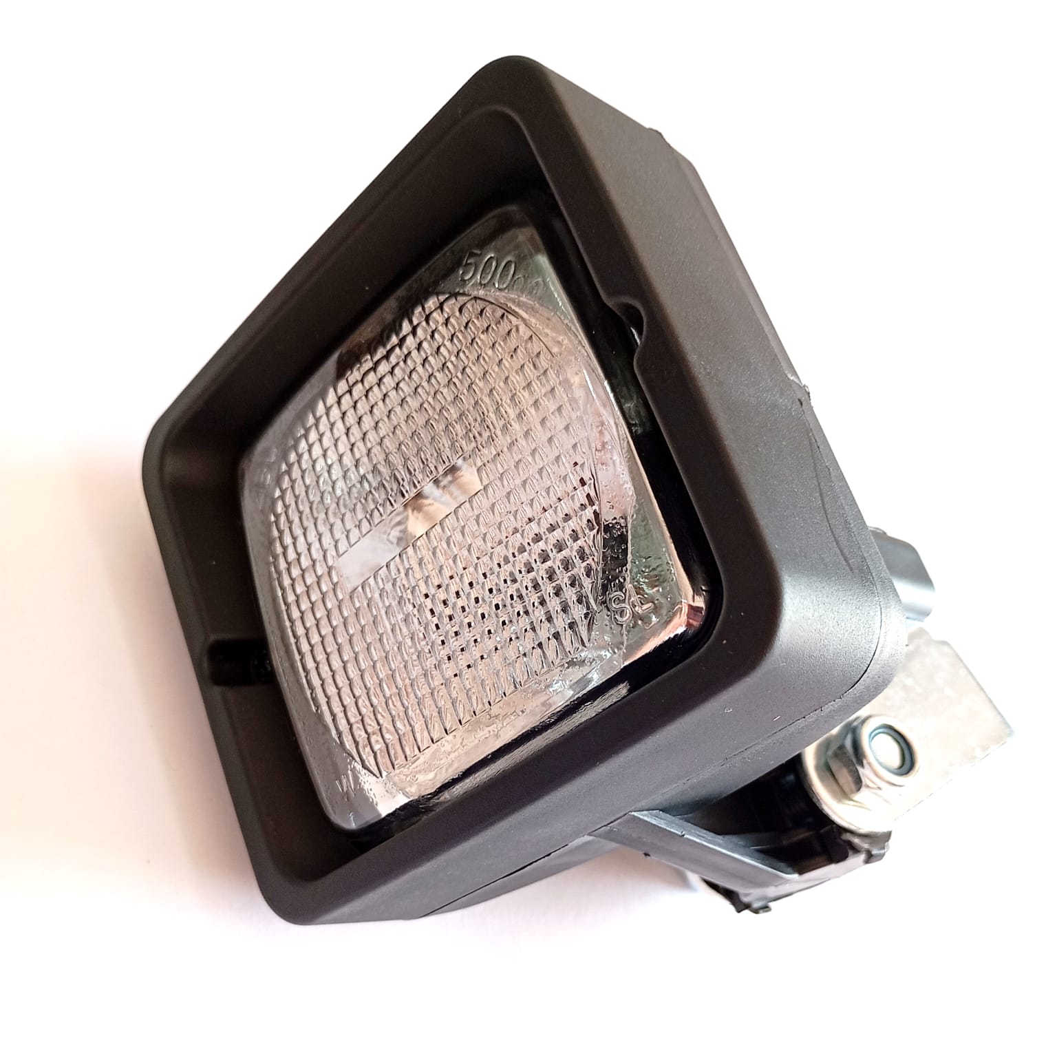 11039846 - Farol - Peças para Veículos Pesados Isam Máquinas