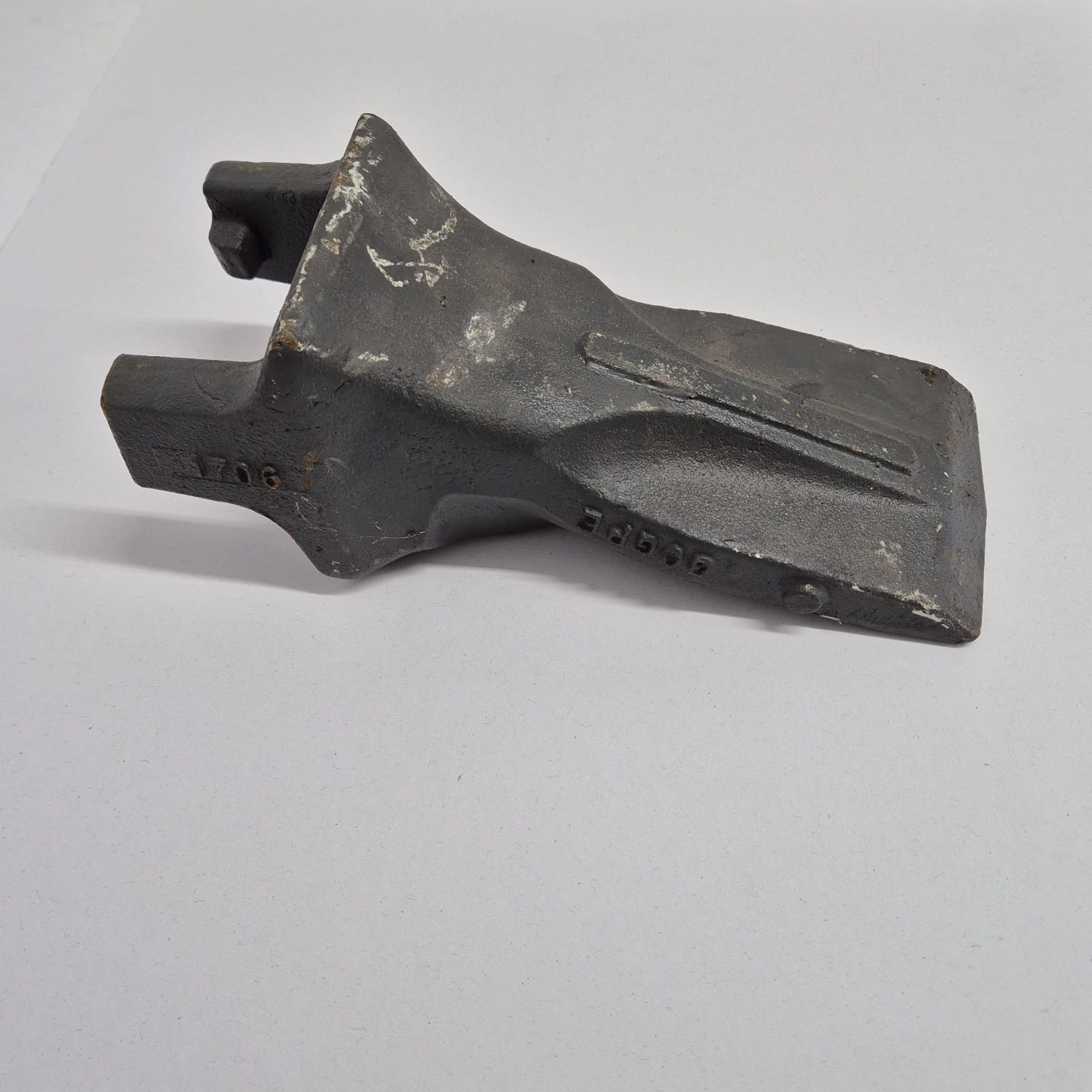 14523552 - Dente 30GPE VOLVO Para escavadeiras EC220DL, EC220D, EC210B ...