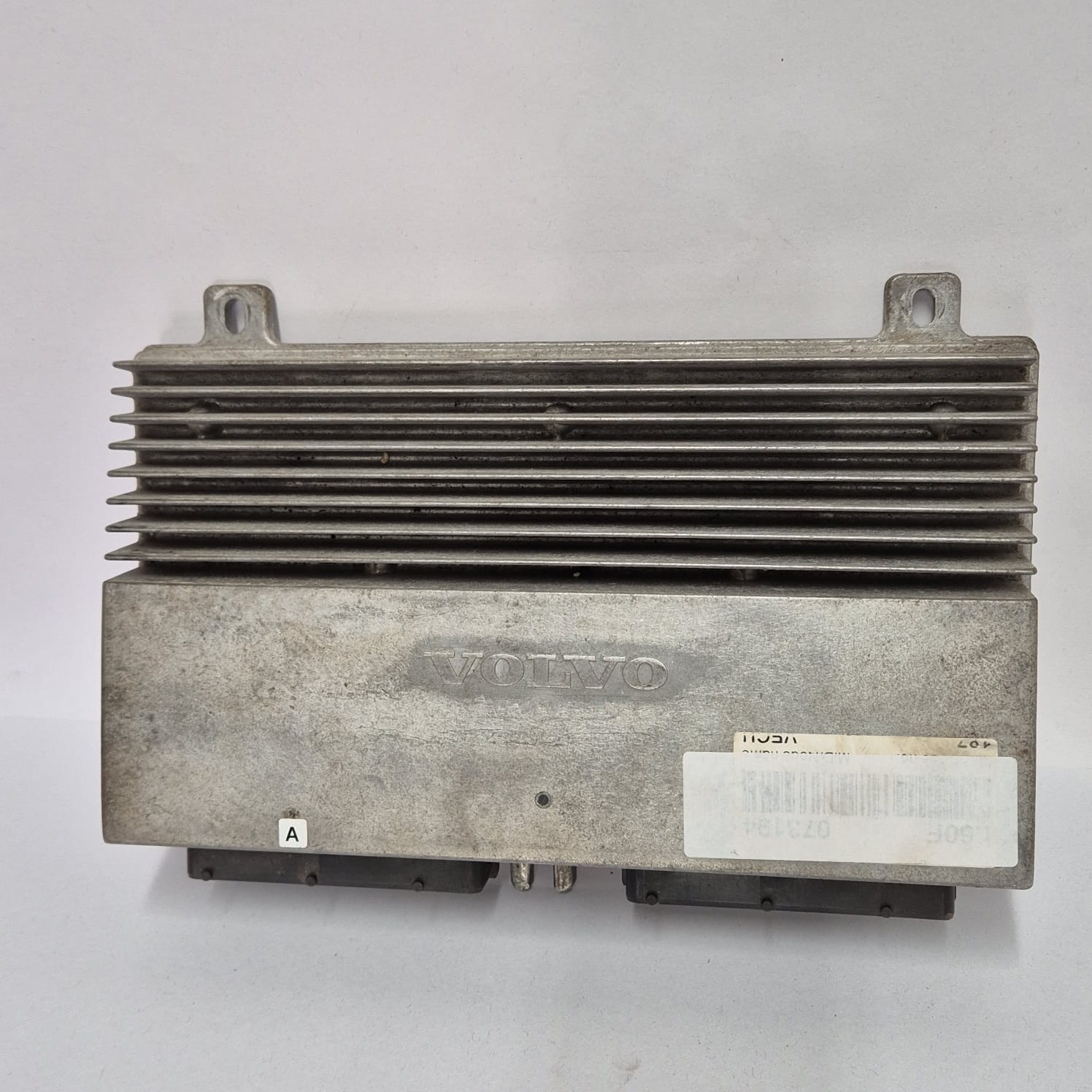 11383875 - Módulo da Cabine ECU Volvo - Peças para Veículos Pesados ...