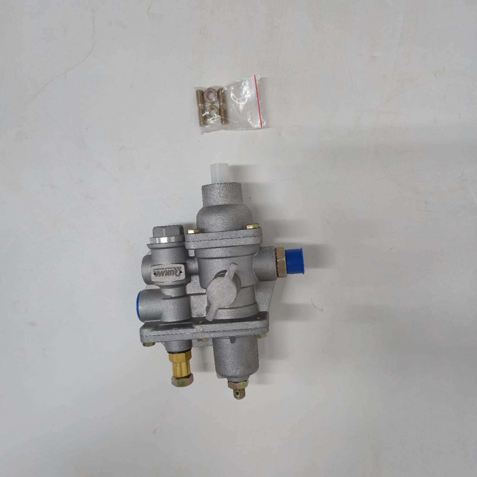 4120000084 - Válvula Separadora de Água - L918, L936, L38, LG918L ...