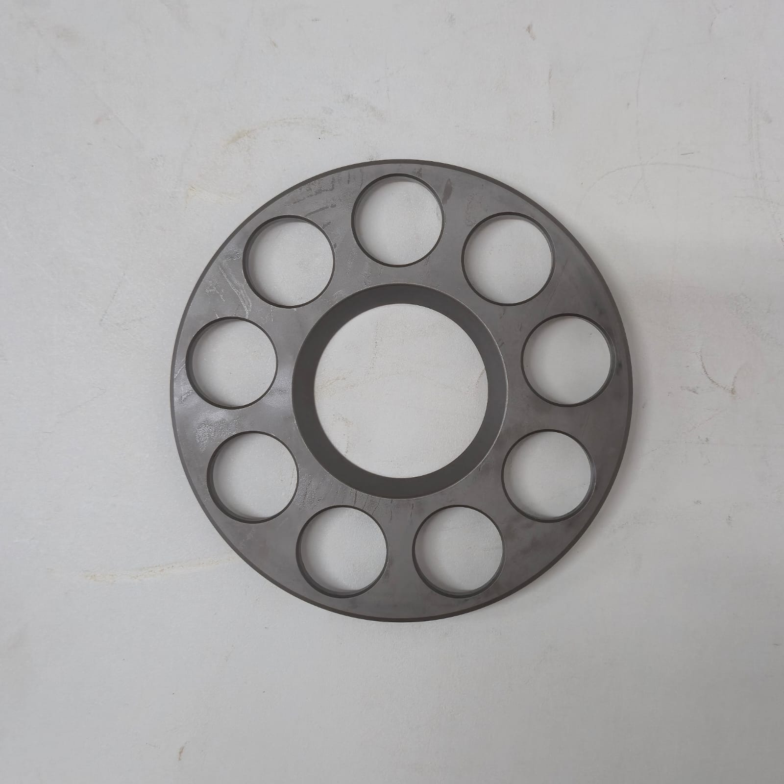 3KV180DT - Placa Retentora - EC290, EC330, EC340, EC360, EC380, EC460 ...