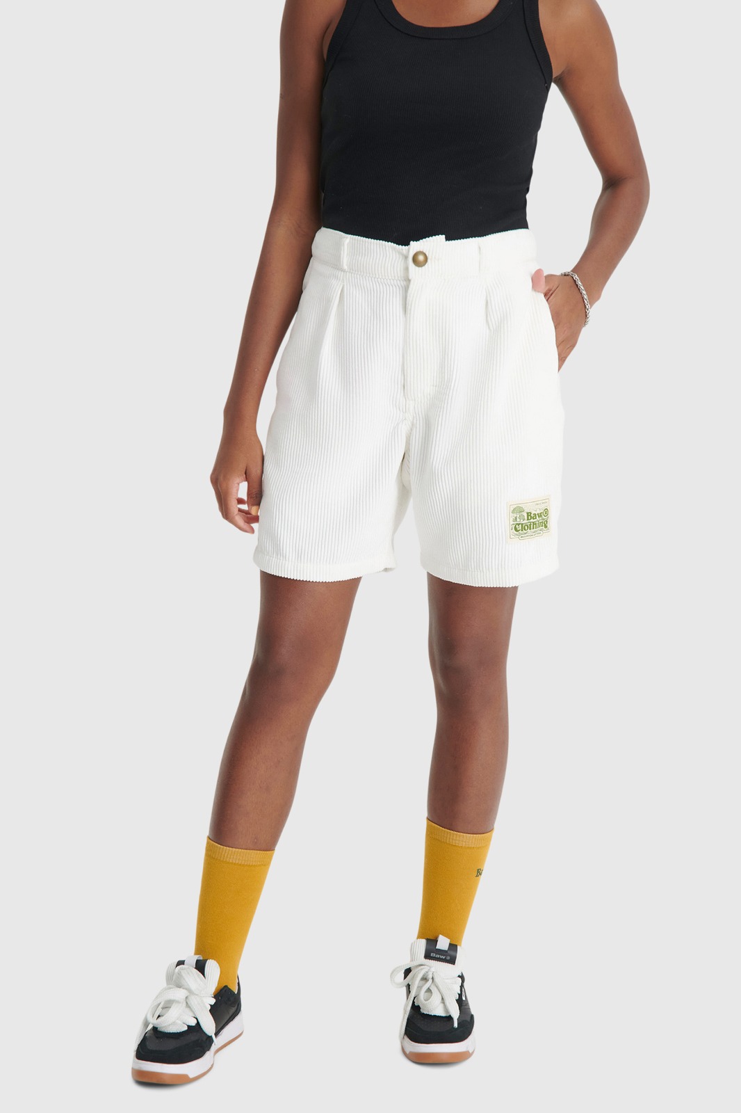 BAW SHORTS ALFAIATARIA CORDUROY MUSH - MELEVALOGO