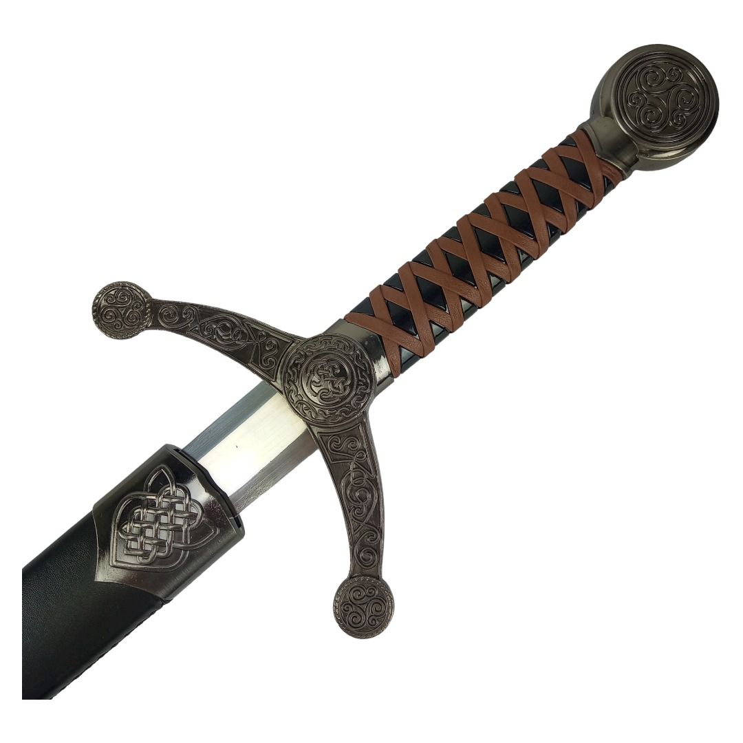 Espada Celta Claymore Medieval Cursed: A Lenda do Lago Em Aço - Tenda ...