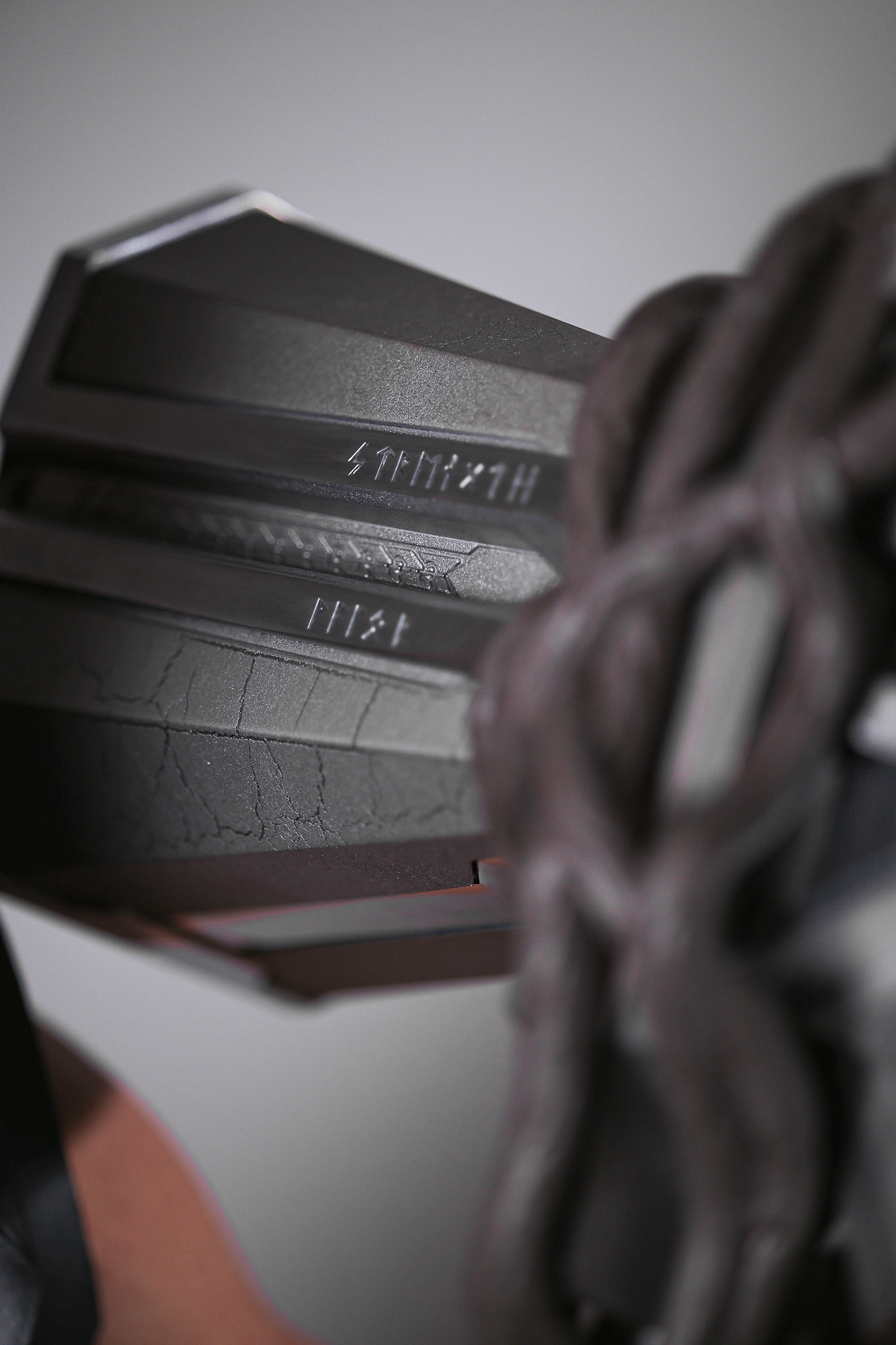 Machado Martelo do Thor Stormbreaker em Aço com LED - Réplica Exclusiv ...