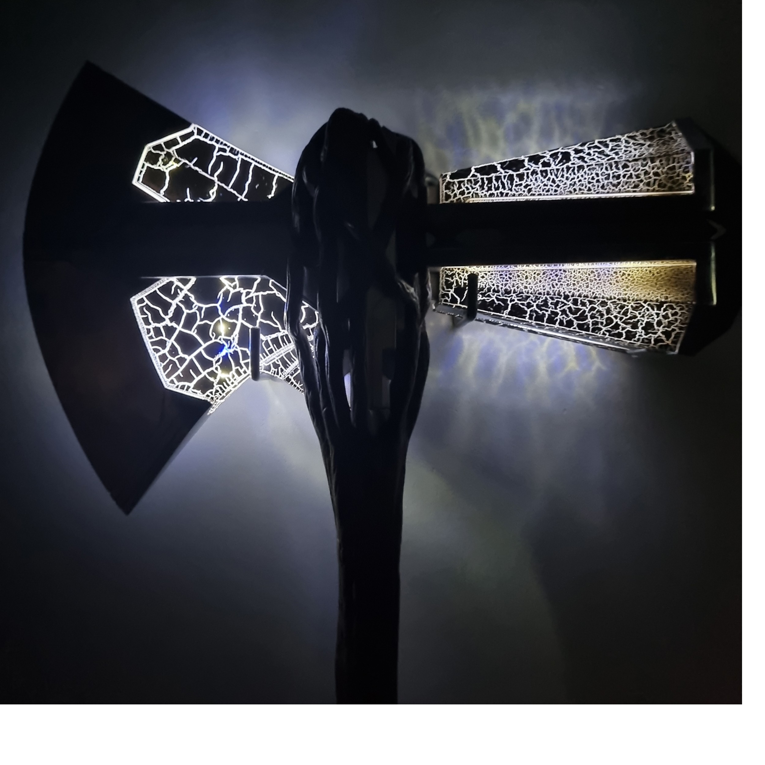 Machado Martelo do Thor Stormbreaker em Aço com LED - Réplica Exclusiv ...