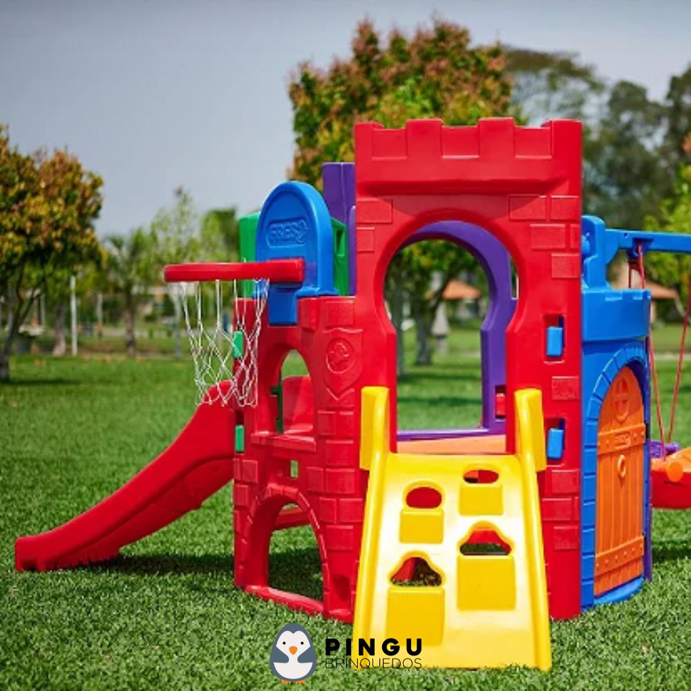 PLAYGROUND PETIT PLAY COM BALANÇO FRESO - Pingu Brinquedos