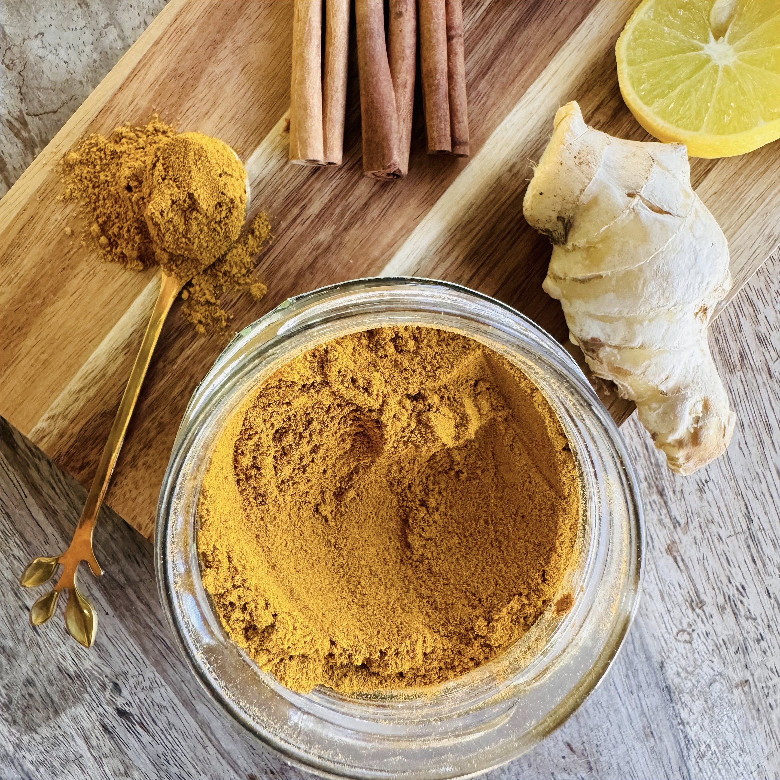 Shot Cúrcuma+ Manhã - Com gengibre e canela (100g)- Fazenda Soul Leve ...