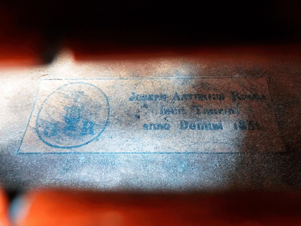 JOSEPH ANTONIUS ROCCA ANO 1831 - JEAN JOLUVIER LUTHIERIA